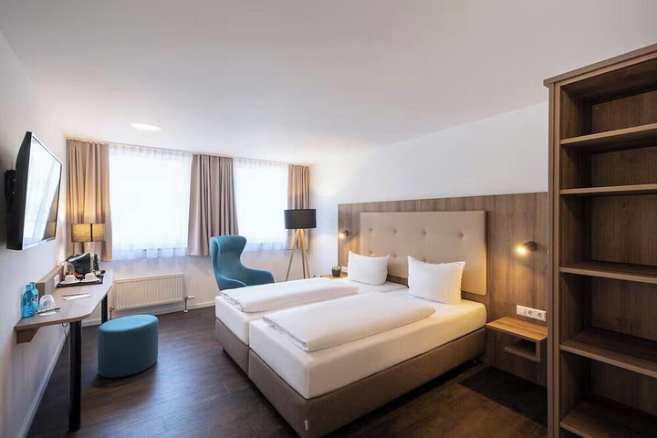 Chic Getaway | Pet Friendly Stay | Near Zoo Wilhelma - 4.4 Miles | Parking - Ludwigsburg