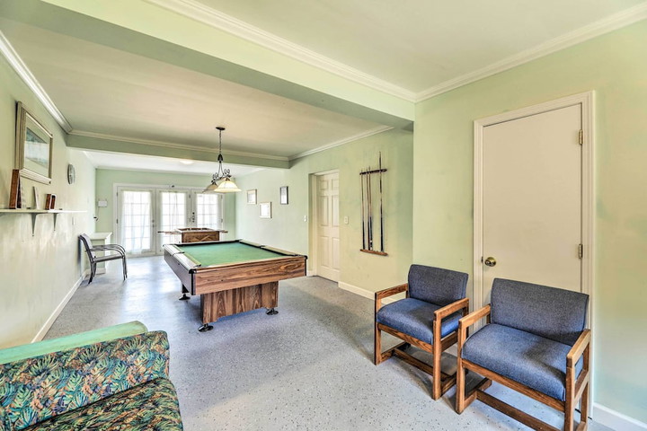 Atlantic Beach Studio W/ Community Pool! - Harkers Island, NC