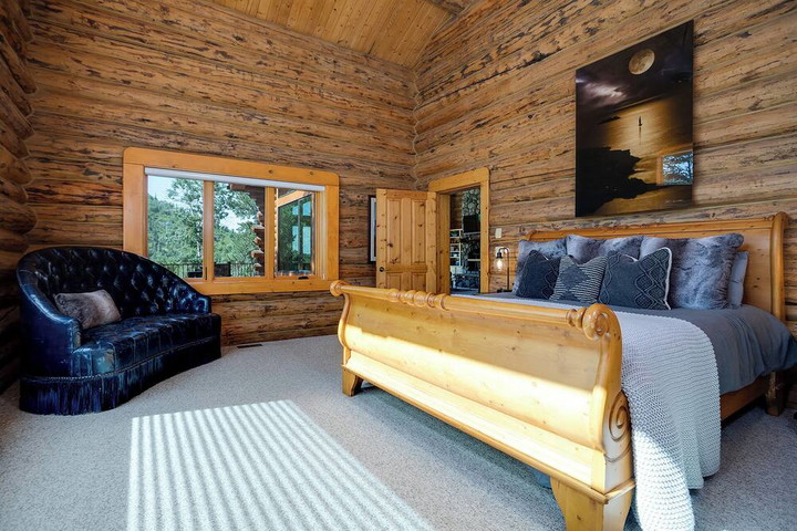 Ski-in Luxury Log Lodge W/ Hot Tub & Wild Blue Gondola Views - Steamboat Springs, CO