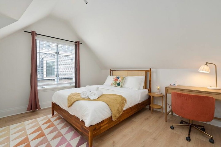 Dwtn Haus | 4br Boho Retreat Near Osu | Sleeps 8 - Columbus, OH