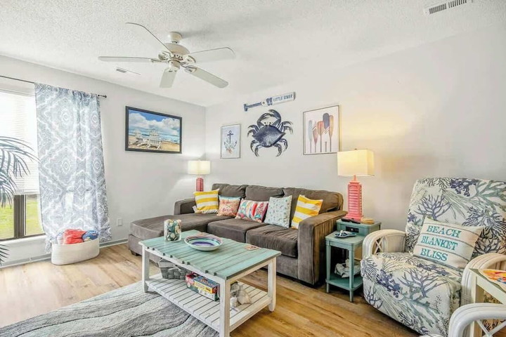 Lil River Paradise Retreat - Little River, SC