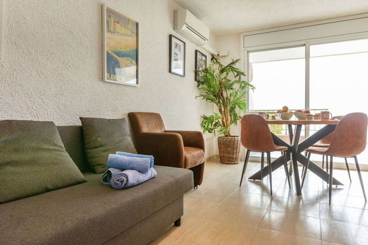 Leuk Appartement Voor 4 Personen Met Airco, Zwembad, Tv En Terras - Mont-roig del Camp