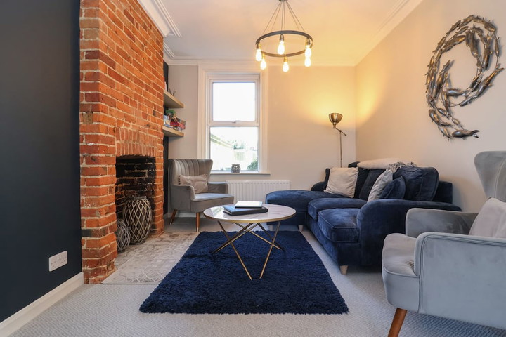 First Light, Pet Friendly, With Open Fire In Pakefield - Lowestoft