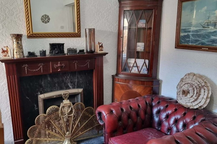 Arty, Two Bed Coastal Cottage Close To Beach, Nature Reserve, River & Viaduct. - Hartlepool