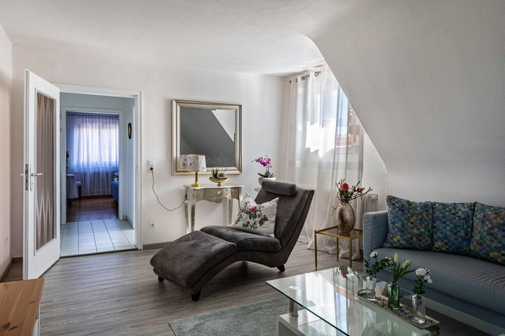 Ferienwohnung "Trixi" Mit Balkon, Gemeinschaftsgarten Und Wlan - Gundelfingen