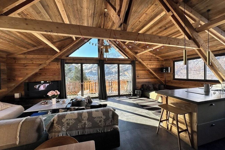 Chalet Le Cairn Vue Sur Le Village Grands Espaces à 5 Minutes Du Télécabine - Valloire