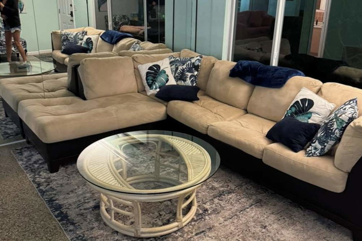 A Tropical Retro Bungalow Secluded Area With Terrazzo Flooring & Heated Pool. - Sebastian, FL