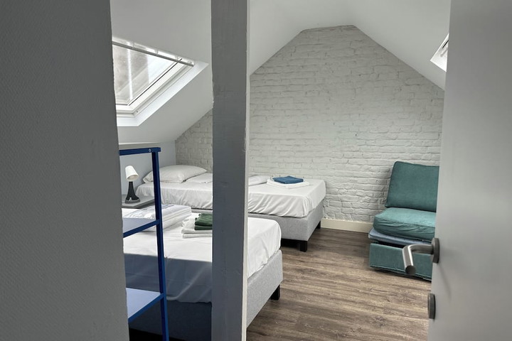 Séjour Moderne 3 Ch à Saint-gilles  Quartier Trendy Près Ixelles - Etterbeek