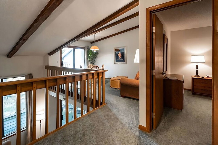 4 Villas | Kitchen | Outdoor Terrace | Indoor Pool | Free Parking - French Lick, IN