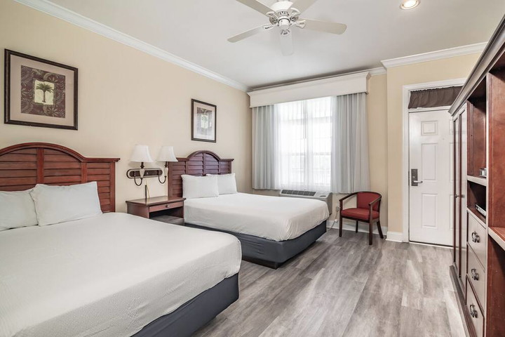 Serene Resort Stay W/ Coffee Shop & Gym; Near Brookgreen Sculptures - Litchfield Beach, SC