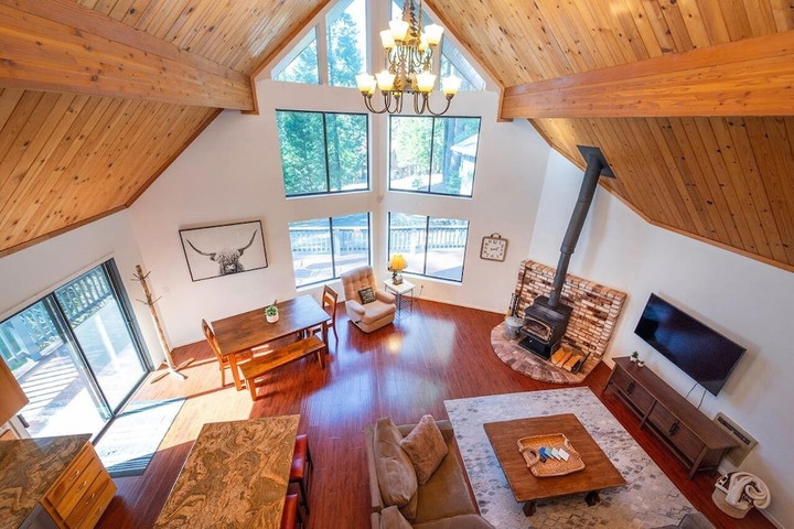Castlewood Chaletfamily Retreat In Arnold W/ Hot Tub, Guest Suite & Loft Views - Murphys, CA