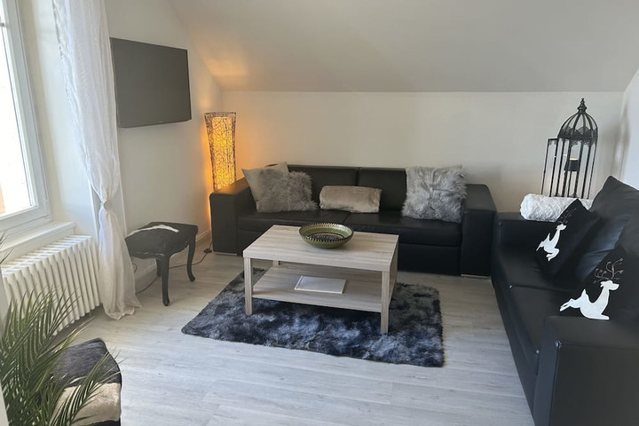 Appartement Maison Bleue Au Lac Idéalement Placé Et Proche De Tout - Neuchâtel