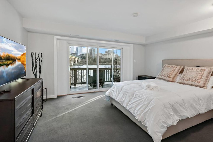 Georgetown 4br Waterfront Townhome | Potomac Views & Parking - Alexandria, VA
