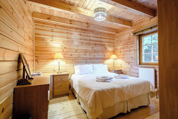 2 Bedroom Accommodation In Killin, Near Crianlarich - Killin