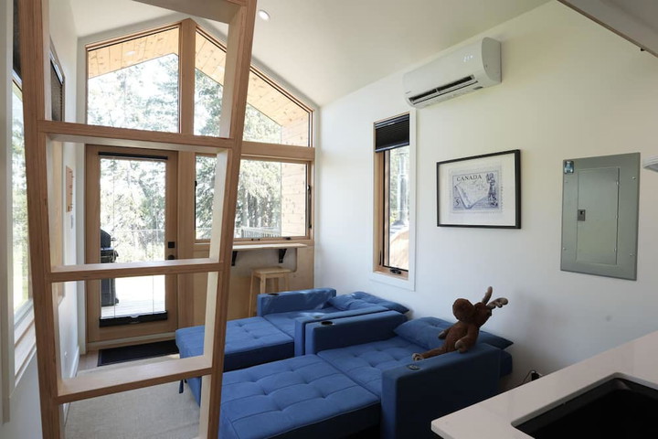 River North - Hard Top Wilderness Retreat With Sauna - Rocky Mountain House