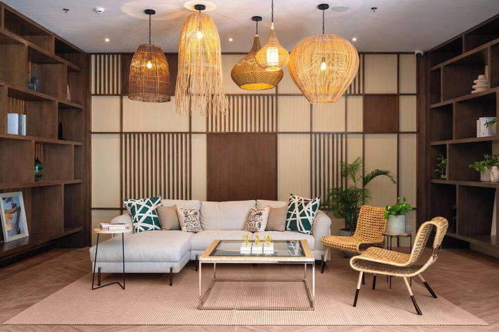Furnished Family Condo Near It Park And Waterfront With Wifi, Pool, Gym Access - Cebu City