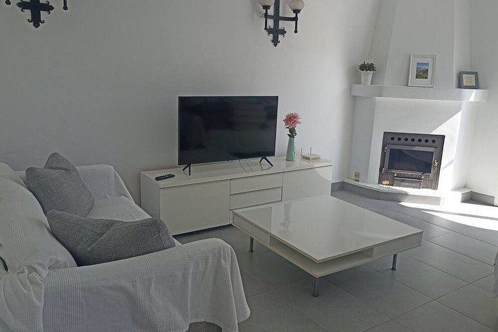 Reformado Villa Con Jardín Privado Y Amplias Terrazas - Nerja