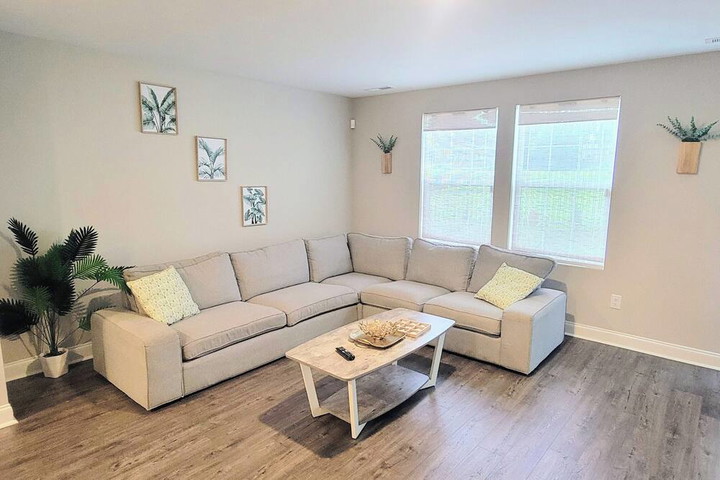 Beautiful Beach Themed 4-bdrm Home In Sunset Beach. Newly Added Private Fencing! - Sunset Beach, NC