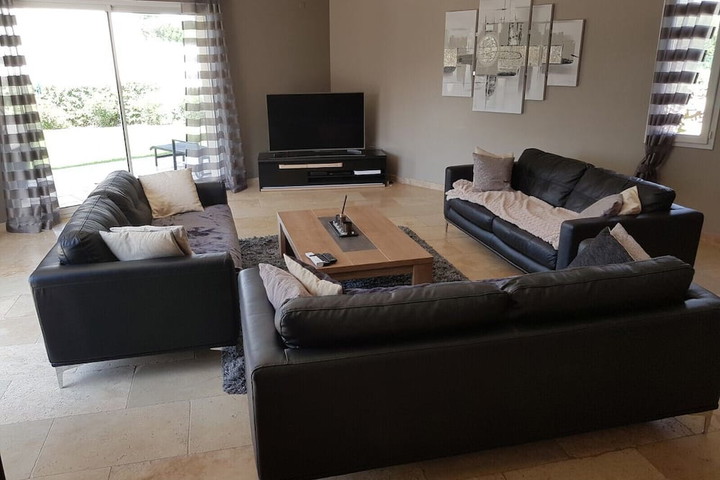 Classé 5 éToiles, Villa à 4 Lits, Grand Espace Extérieur, Pool House Et Belle Garde - Beaumes-de-Venise