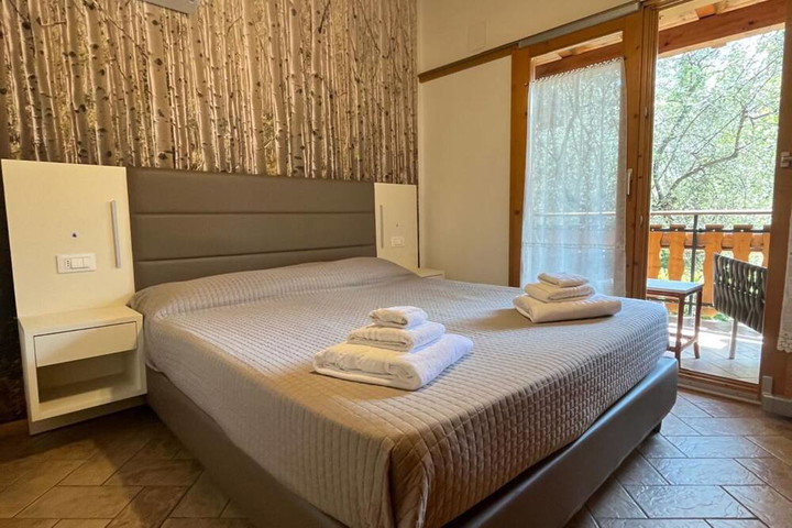 Cottage With Balcony Comfort And Peace Surrounded By Greenery - Manerba del Garda