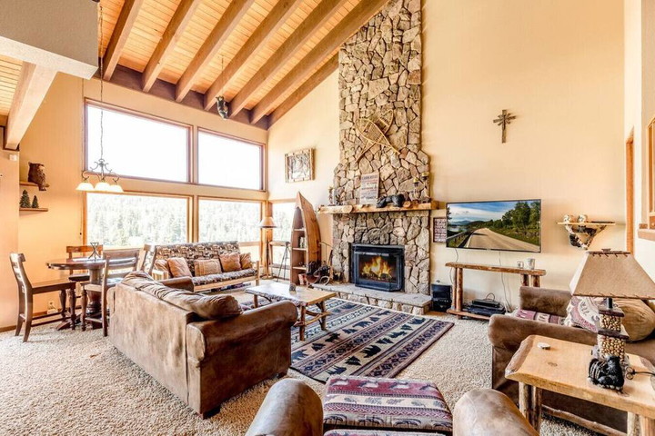 Sleeps16~huge 5 Bd~hot Tub~suana-walk To Bear Mtn - Big Bear, CA