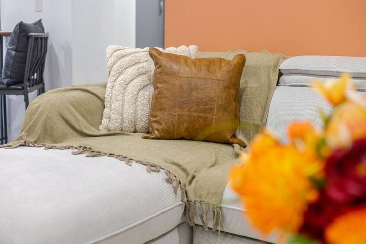 Cozy Dt Mtl 1bdr Apt W/ Rooftop, Bbq & Hot Tub - Montreal