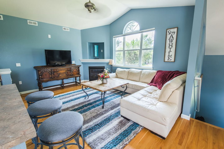 Colorado Rockies 3-bedroom Retreat - Lyons, CO
