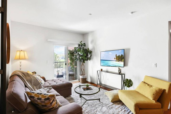 Idlewild Park Condo By Downtown + Pool & Parking - Reno, NV