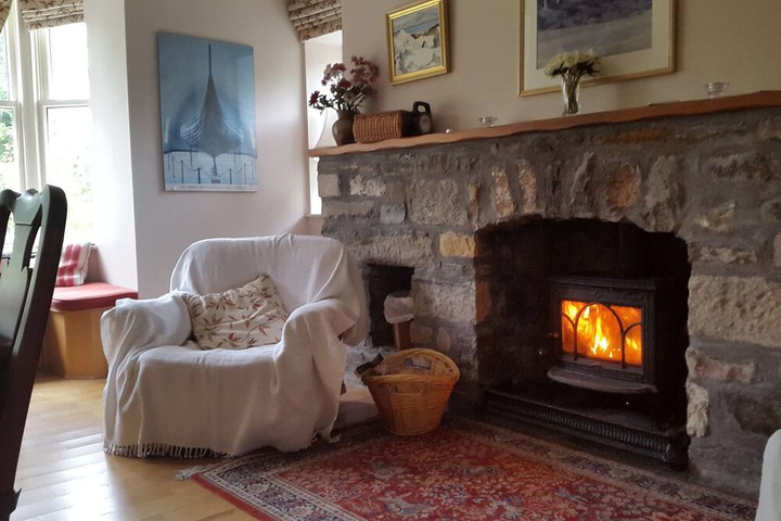 Fabulous House With Sun-doors And Patio - Large Mature Garden. Mountain Views. - Braemar