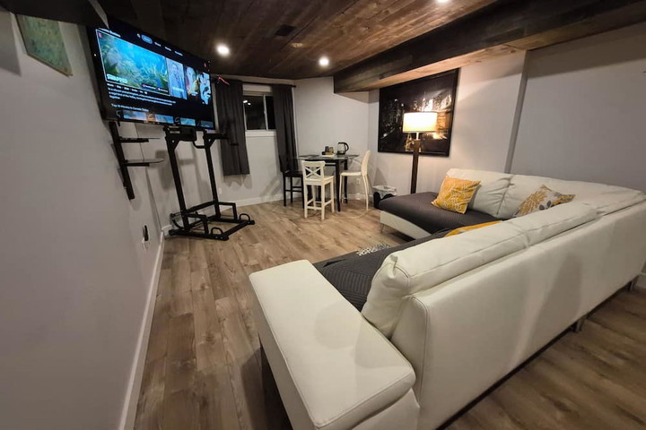 Grands Jardins Basement Unit For 3 - Gatineau