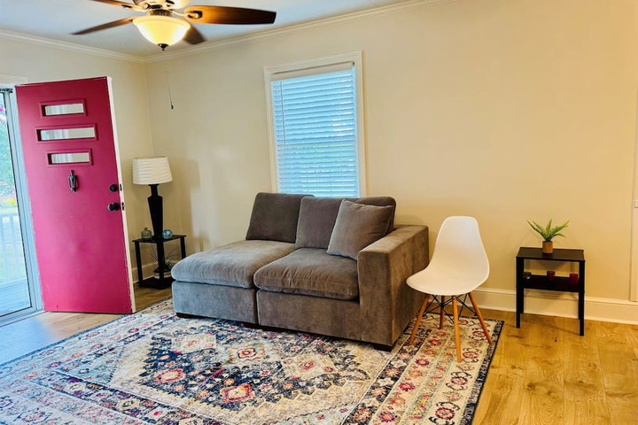 New! 3br/1ba Near Spartanburg Regional Hospital! - Spartanburg, SC