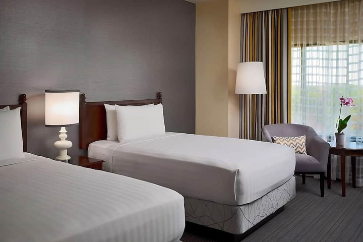 Great Relaxing Overnight Stay! Awesome Unit. Near Pirates Cove Adventure Golf - Johns Creek, GA