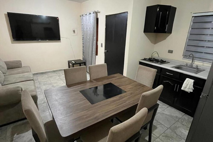 Spacious, Centrally Located House Near Laguna Del Náinari - Ciudad Obregón