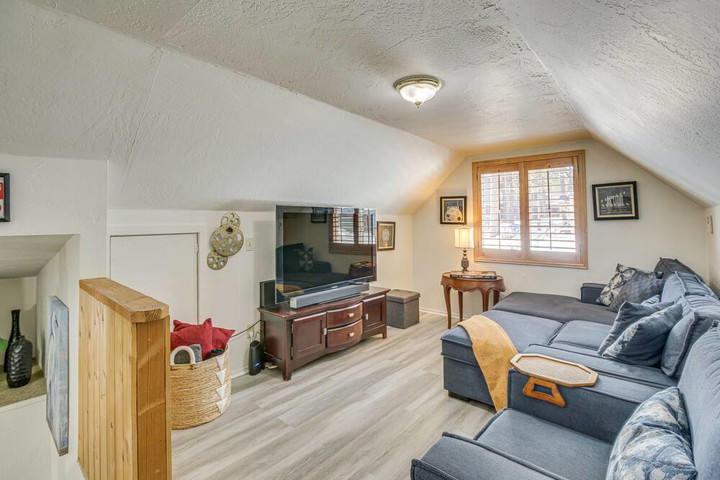 Cozy Cabin W/ Deck - 2 Mi To Bear Mountain Resort! - Big Bear Lake, CA