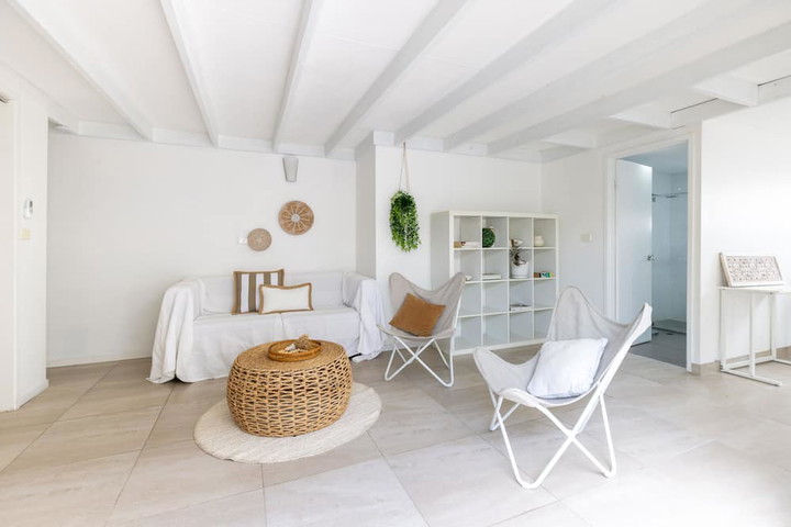 Mermaid Beach Pet-friendly Cottage - Walk To The Beach, Cafes, And Woollies. - Gold Coast