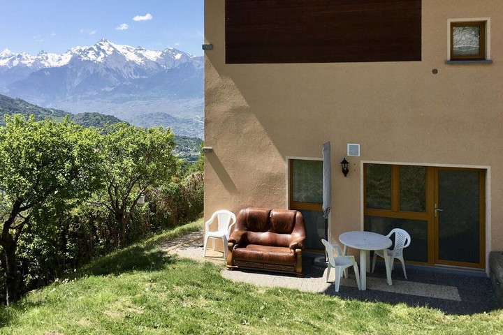Petit Appartement à Louer Dans Le Val Dhérens - Sion