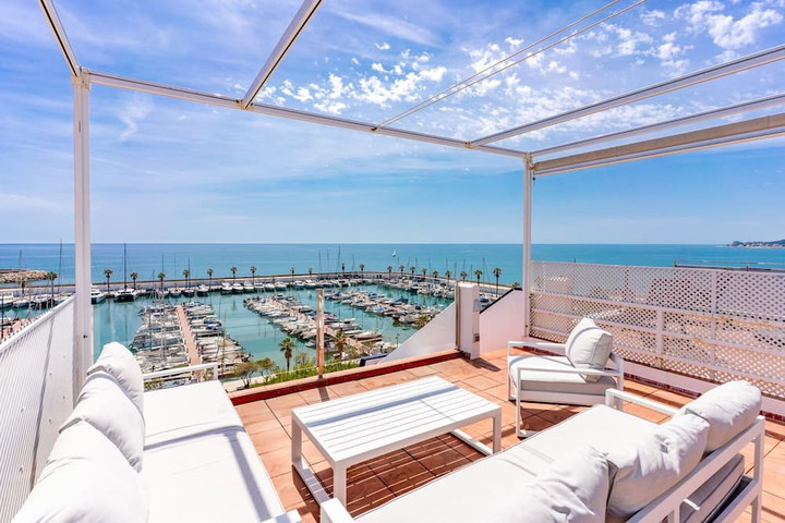 Casa Jetty - Three Bedroom Apartment, Sleeps 7 - Sitges