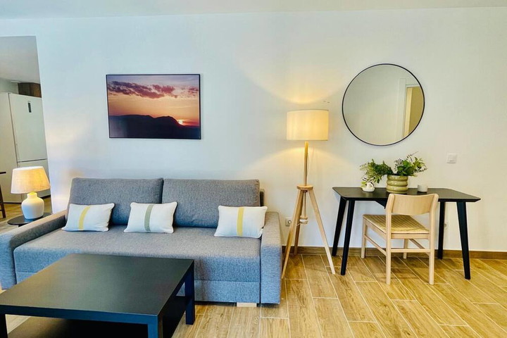 Modern And Charming Triplex In The Center Of Jaca - Jaca