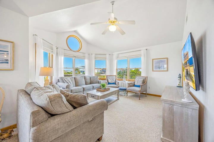 Brand New Oceanside Salvo Home, Dog Friendly With Hot Tub - Outer Banks, NC