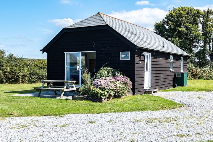 Harbour Lodge, Pet Friendly, With A Garden In Port Isaac - Port Isaac