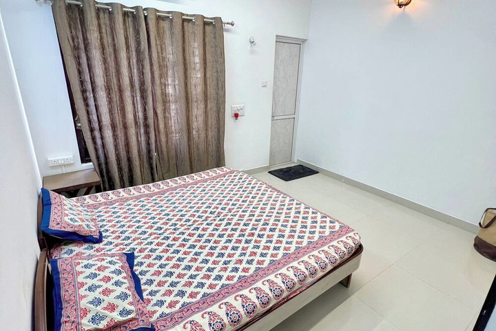 Nisarg Homestay With Kitchen - Bhuj
