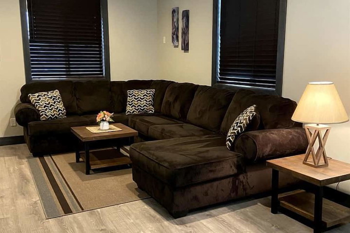 Modern Condominium With Pet-friendly Drift Boat Parking Near Madison River In Ennis, Montana - Ennis, MT