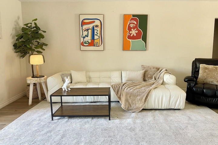 Center Of Vegas - 5 Beds House With Heated Pool - North Las Vegas, NV