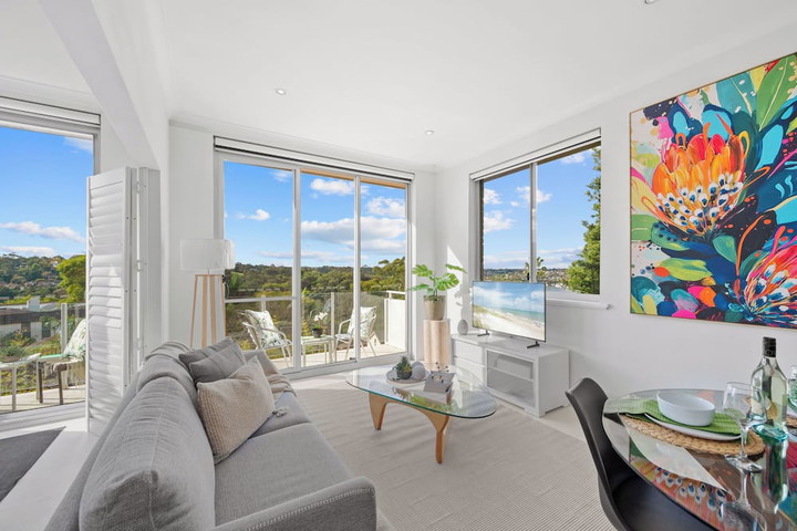 Breathtaking Luxury 2br | 10 Min Cbd | Water Views - North Sydney