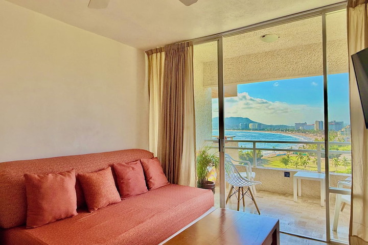 Vista Pacífico Beachfront Condo Pool Ixtapa-zihuatanejo - Zihuatanejo