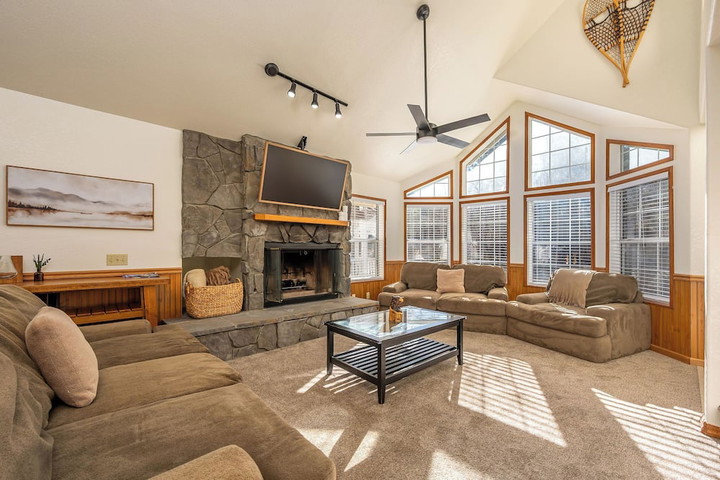 2 Fireplaces, Spa, Pizza Oven, Golf, Hiking - Californie
