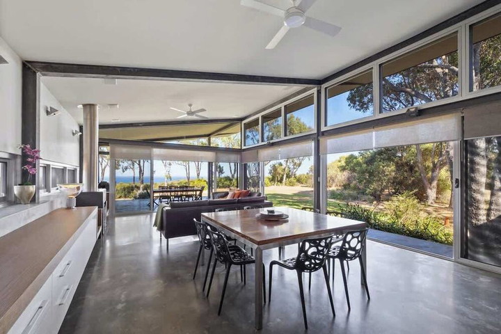 Redgate Beach House With Private Tennis Court - Margaret River