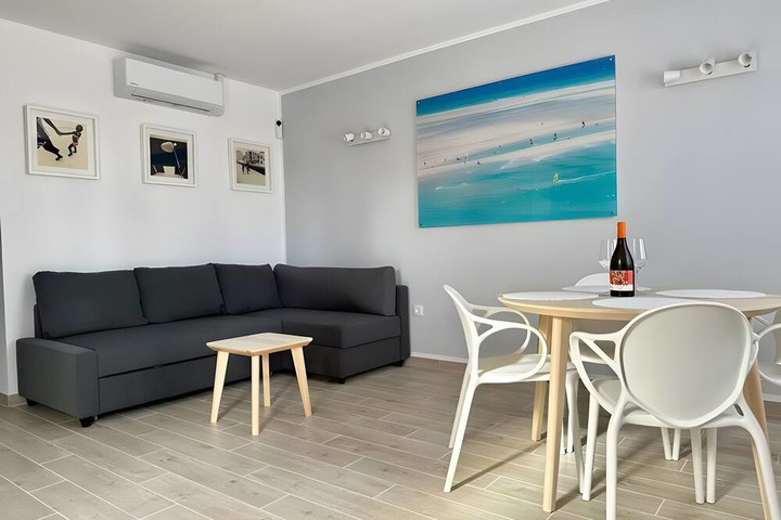 B-rent Digital Boutique Casa Querida  Modern Comfort With Terrace & Pool - Corralejo