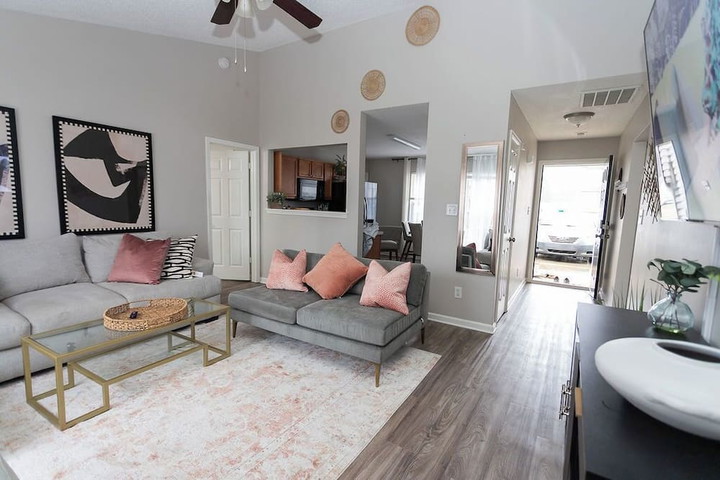 Modern 3 Bedroom With 5 Beds, Firepit Only 10 Minutes From Uptown Clt - Belmont, NC