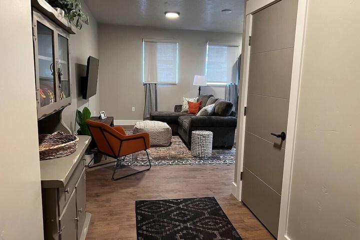#101- Spacious 2-bedroom Apartment In La Grande. - La Grande, OR